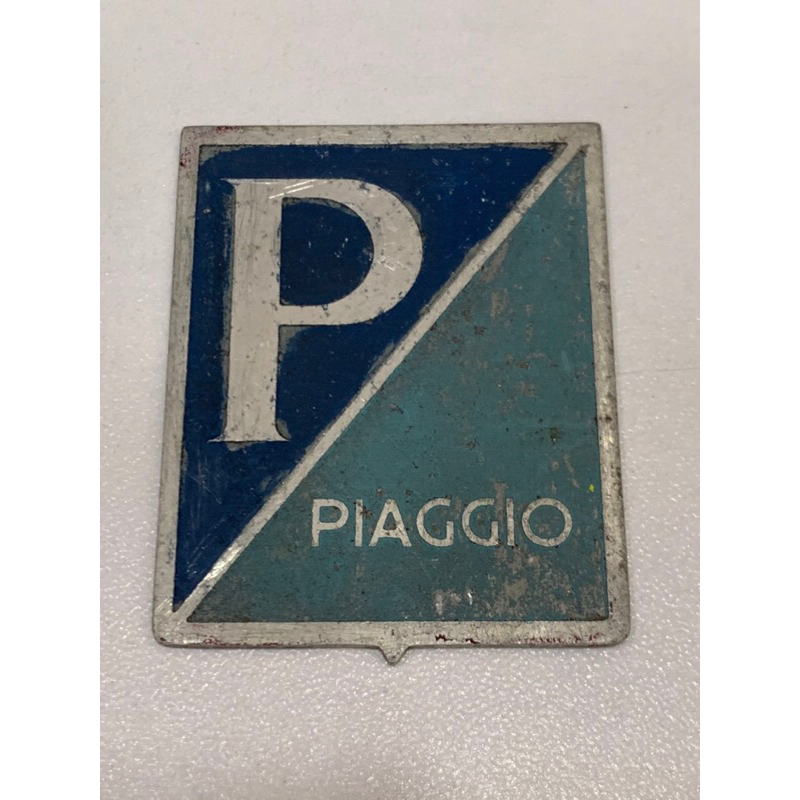 Piaggio Badge Vespa โลโก้ตัว P อลูมิเนียม Original | Shopee Thailand