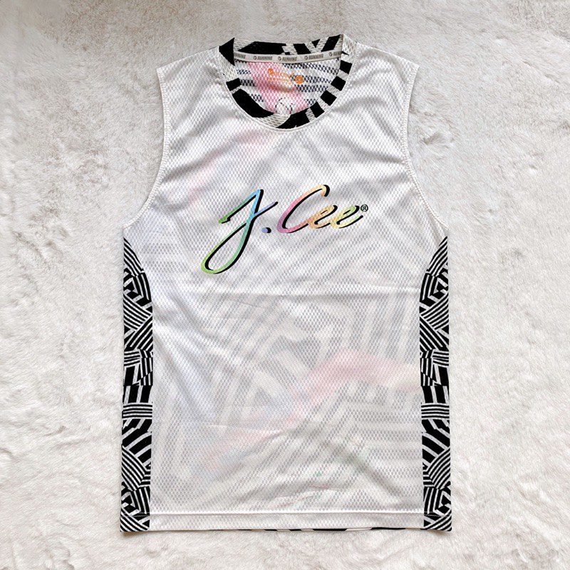 (มือสอง) เสื้อกล้าม JCee ม้ารุ้ง ไซส์ 2XS อก 32 นิ้ว *** ใส่ 2 ครั้ง ...