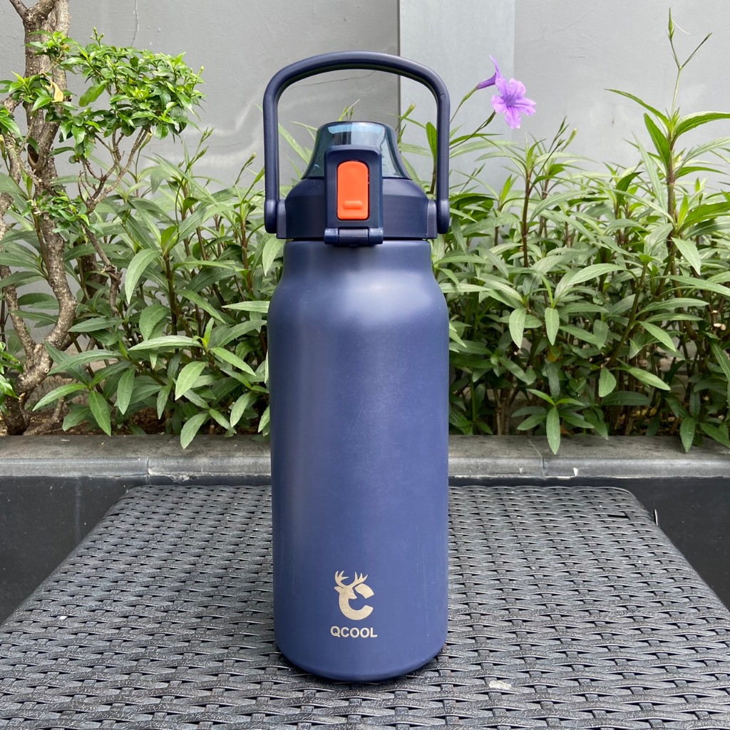 (พร้อมส่ง) Qcool กระติกน้ำ ขวดน้ำ 1.7 ลิตร แท้งค์สแตนเลส 316 เก็บความร้อนเเละเย็น | Shopee Thailand