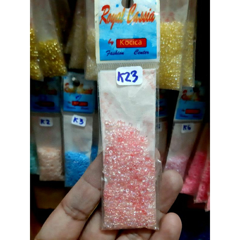 Kocica ลูกปัดเม็ดทรายแท้ญี่ปุ่น ลูกปัดญี่ปุ่น 2 มิล มี32สี | Shopee ...
