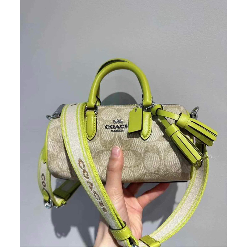 Coach lacey crossbody bag กระเป๋า mini ทรงหมอน | Shopee Thailand