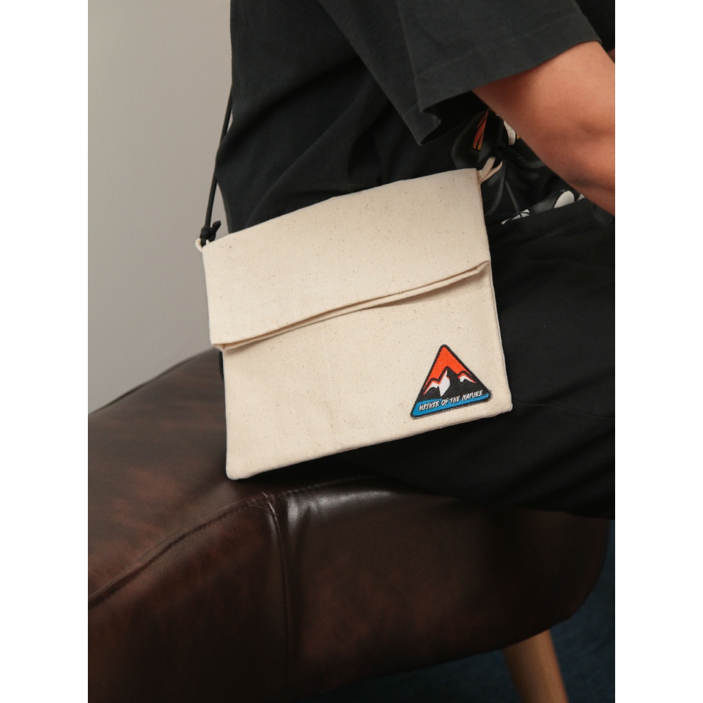 Methee of the nature กระเป๋าสะพายสุดเท่ canvas รุ่น first bag | Shopee ...