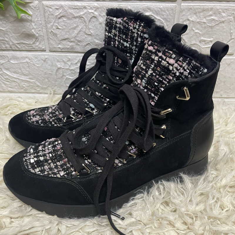 รองเท้า หุ้มขอ ด้านในเป็นขนนุ่ม ยี่ห้อ Carlo Pazolini Size 37 ยาว 23.5 ...