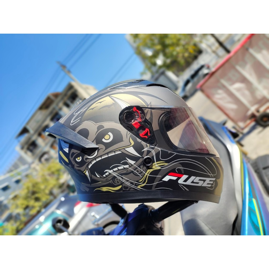 หมวกกันน็อคเต็มใบ FUSE RAZOR SP | Shopee Thailand
