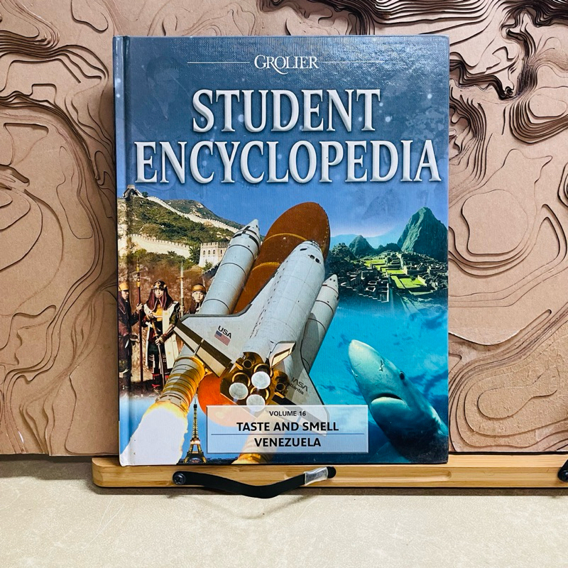 ค* GROLIER STUDENT ENCYCLOPEDIA deer VOLUME 16 TASTE AND SMELL ...