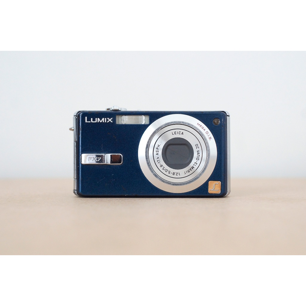 กล้องดิจิตอลคอมแพค Panasonic Lumix DMC-FX7 | Shopee Thailand