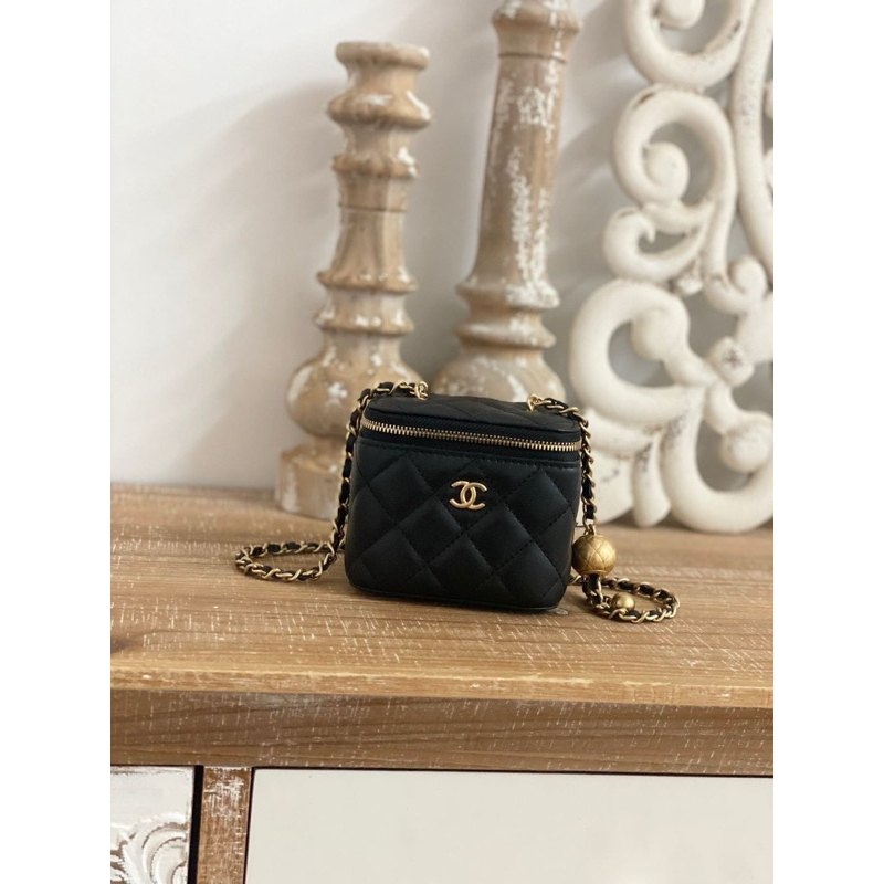 Chanel Small Classic Box With Chain(Ori) size 11x8.5x7 cm. | Shopee ...