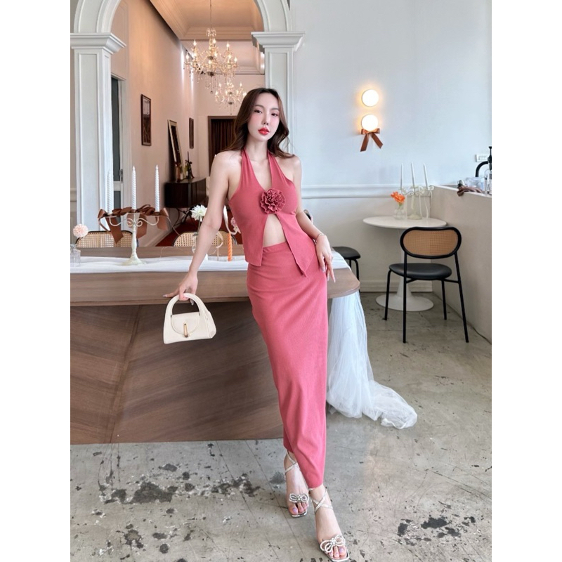 poshie(1229) peipi set ชุดเซ็ท2ชิ้น เสื้อแต่งกุหลาบที่อกและกระโปรงยาว ...