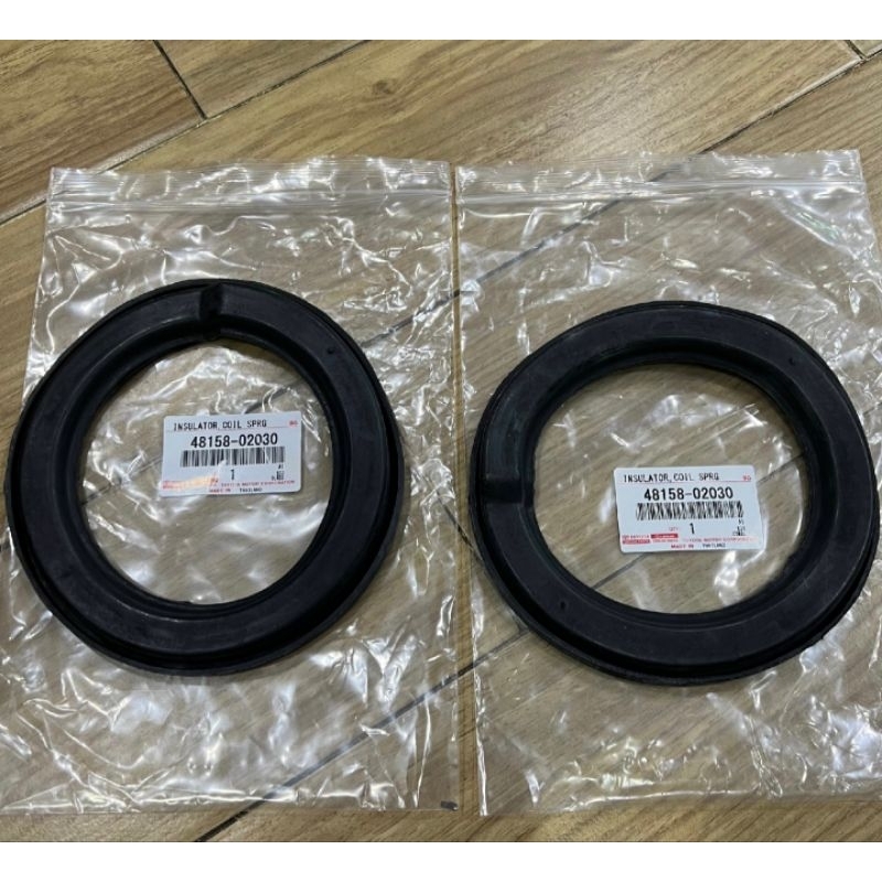 ยางรองสปริง หน้าล่าง ได้2ตัว WISH ปี-2003-2009 ALTIS ปี-2001-2012 แท้ ...