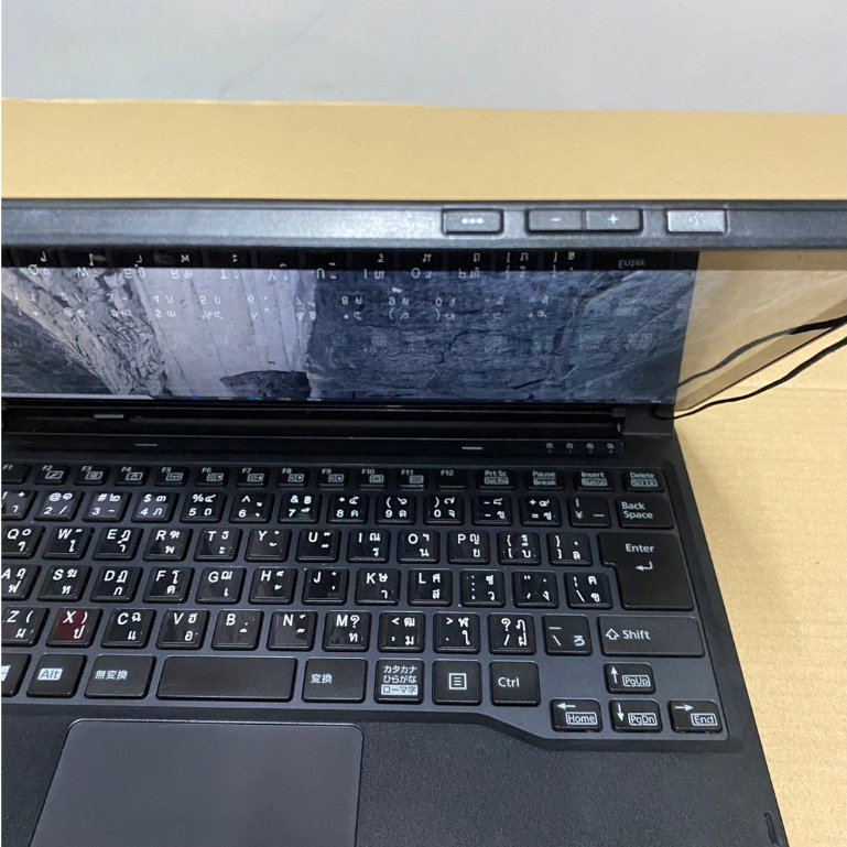 แท็บเล็ต 2in1 Fujitsu ArrowsTab Q738/SE Corei3 GEN7(RAM:4GB/SSD:128GB ...