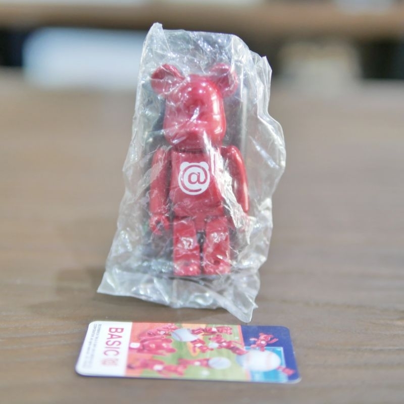 ขาย Bearbrick Be@rbrick Kubrick 100% Series 27 S27 Basic Letter ตัว @ สีแดงผิวมัน ใหม่ มีการ์ด ...