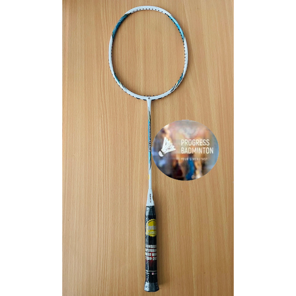 Apacs Counter Attack (White frame) | Shopee Thailand