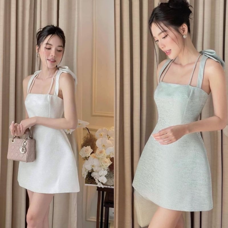 VORA Dress สั้น สายเดี่ยวคล้องคอ ด้านหลังแต่งโบว์ใหญ่และสร้อยไข่มุกสวยมากค่ะ | Shopee Thailand