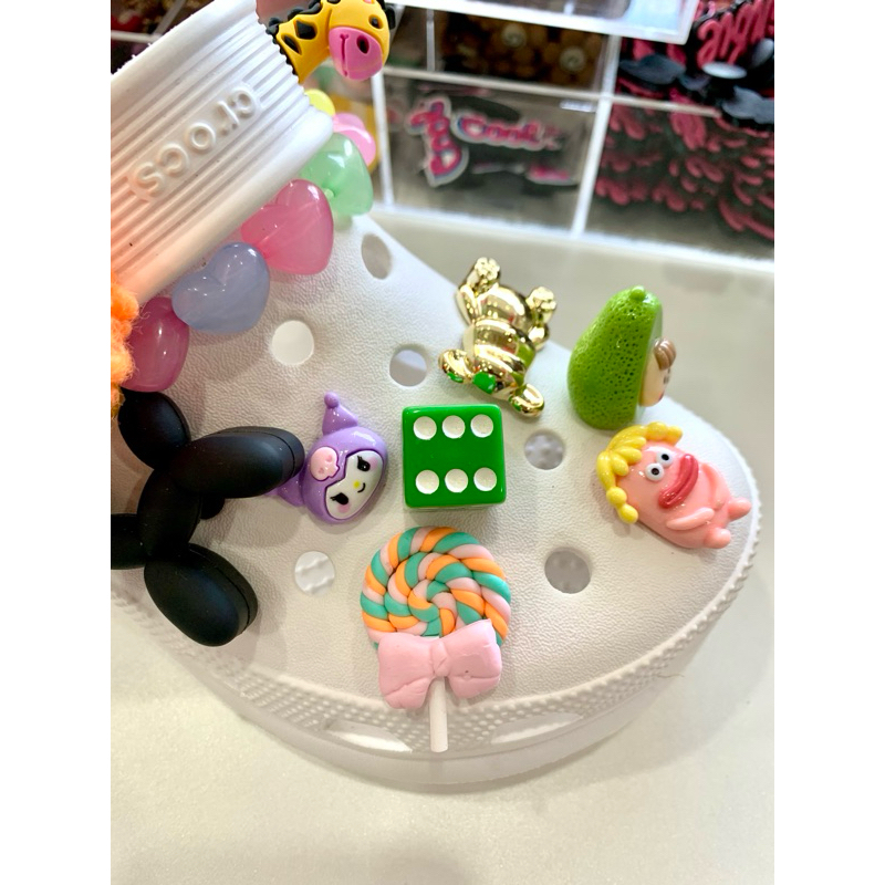 พร้อมส่งจากไทย พรีเมี่ยม ตัวติดรองเท้าครอคส์ Jibbitz Crocs Candy รวม ...