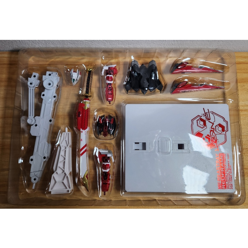 MC - Metal Build - Gundam Astray Red Frame + Flight Unit Option Set ...