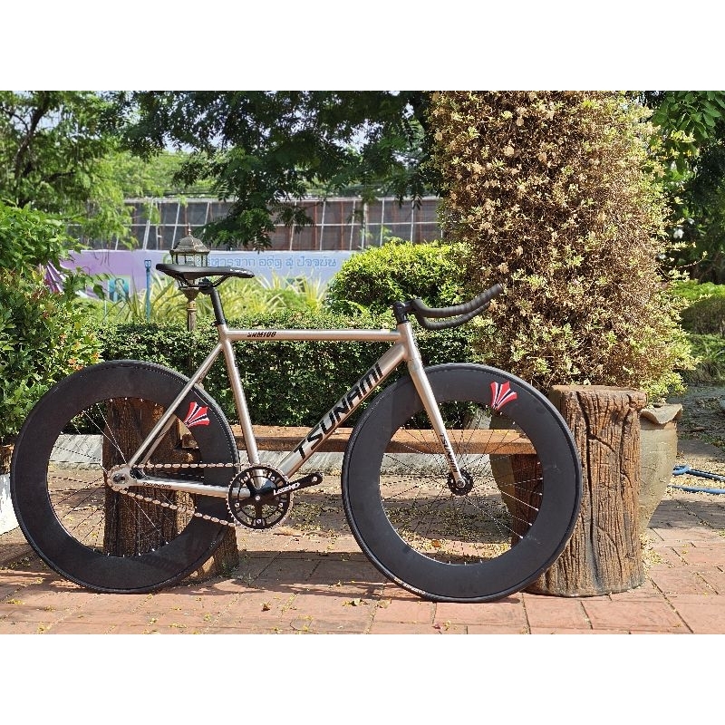 tsunami bike จักรยานฟิกเกียร์ เฟรมอะลู ยี่ห้อ tsunami (ทักchat ถ้า ...