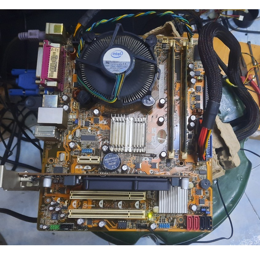 ชุด cpu e7200 +775 asus +ddr2 2+2+gt705 ลองรับระบบวินโด้ทั้ง 32-64บิต XP W 7 W8 W 10 เหมาะกับงาน ...