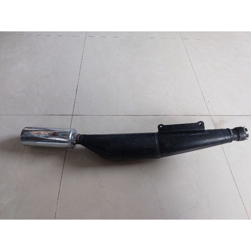 ท่อไอเสีย Yamaha Belle100-Belle-R-RR ของแท้ศูนย์ ใหม่เก่าเก็บสภาพสวย มี ...