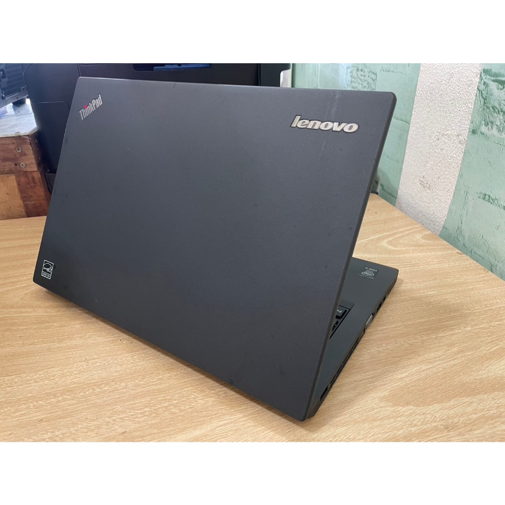 Lenovo ThinkPad X240 คัดเกรด..ราคาเบาหวิว // Core i3-Gen4 / Ram 8 GB ...