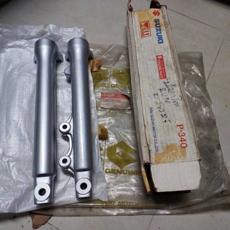 กระบอกโช๊คหน้าข้างซ้าย-ขวา Suzuki Akira-RU110-RU120 ของแท้ญี่ปุ่นใหม่ ...