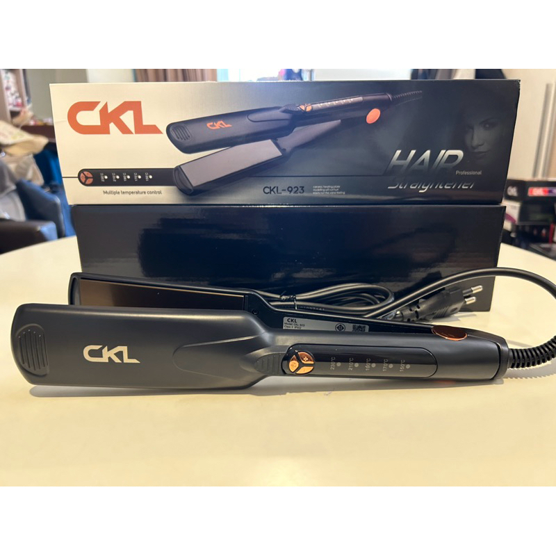CKL ckl-923เครื่องหนีบผมตรง ckl-923ที่หนีบผม เครื่องรีดผม ยืดตรงตรง ปรับความร้อนได้ รีดผมตรง มี ...
