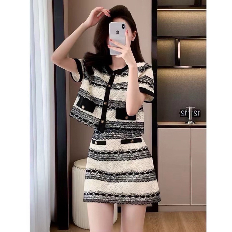 Pearl tiala•Setเสื้อลูกไม้ฉลุมาพร้อมกระโปรง | Shopee Thailand
