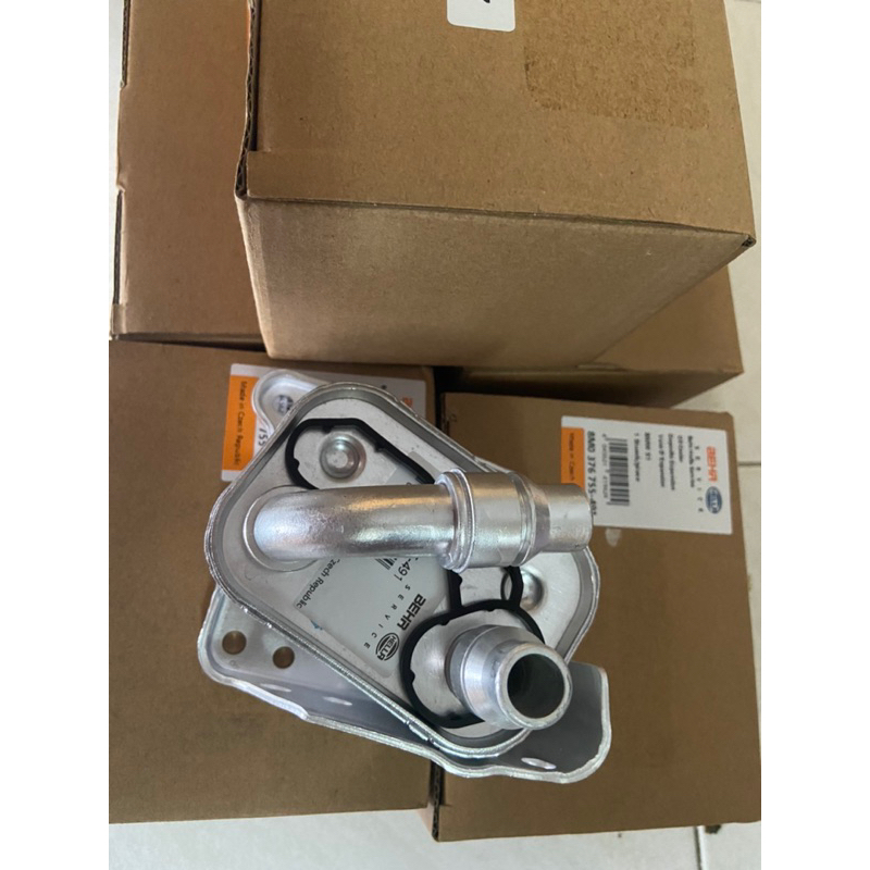 BMW ออยเครื่อง ออยคูลเลอร์ เครื่อง N42 N46 รุ่น E46 E90 X1 ( E84 ) l | Shopee Thailand