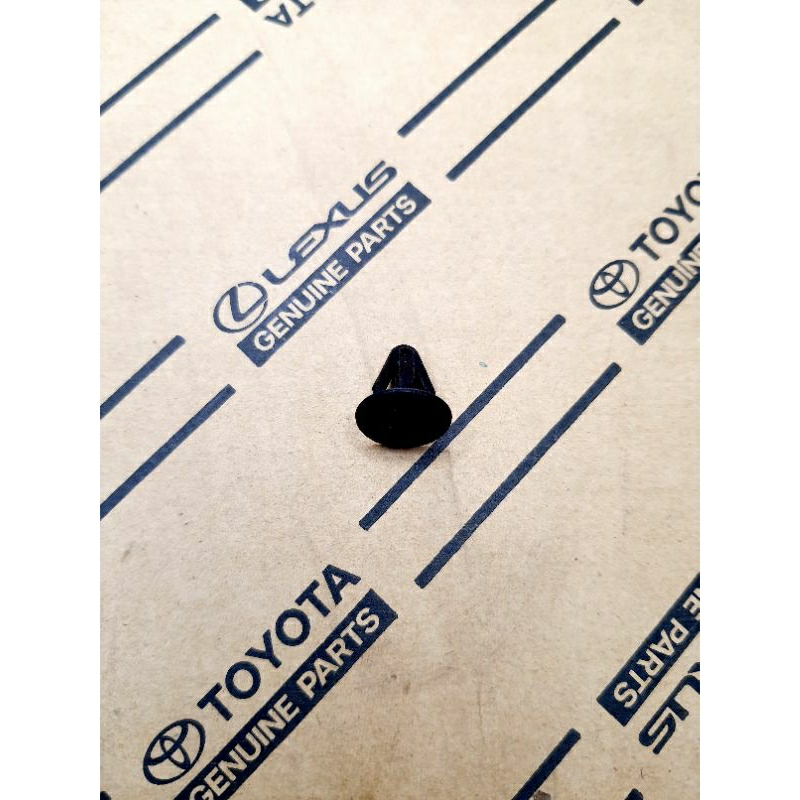 กิ๊บ คิ้วใต้กระจังหน้า D4D ของแท้ Toyota Tiger SportCruiser จำนวน 5 ...