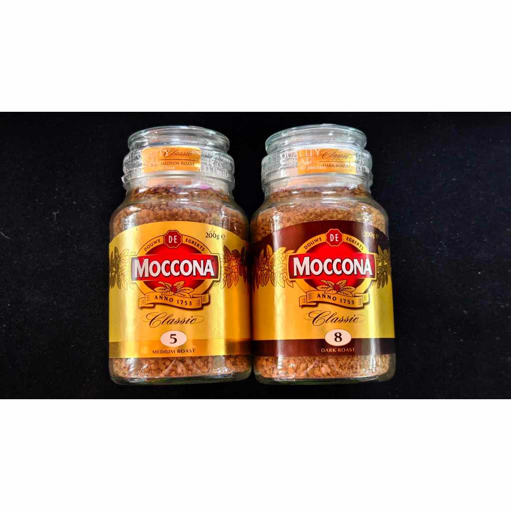 ควรบริโภคก่อน 11/08/2024 classic Moccona เบอร์ 8 Dark Roast และ เบอร์ 5 Medium Roast มอคโคน่า ...