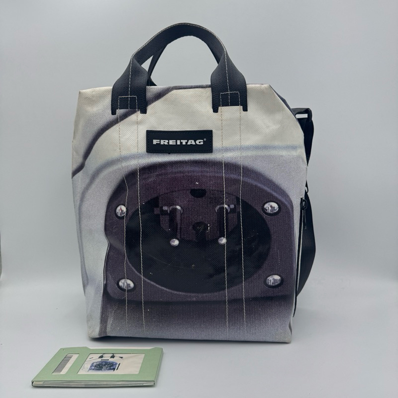 กระเป๋า ฟรายทาก Freitag F76 Leo | Shopee Thailand