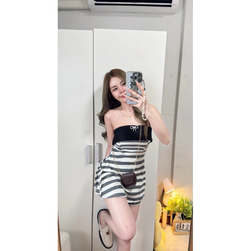 Roseshop เซต 2 ชิ้นเกาะอกลายริ้ว กางเกงขาสั้น ทรงสวย ติดเข็มกลัดเพชร น้องโบว์ ฮิตสุดด | Shopee ...