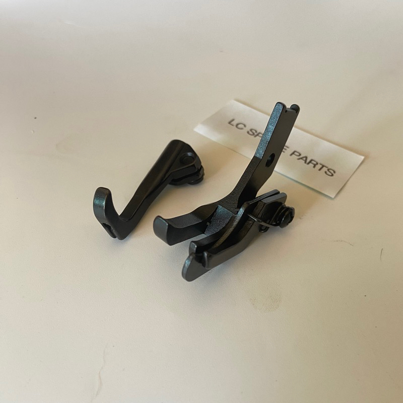 ตีนผีแบบมีตัวกั้นจักรอุตสาหกรรม LU 4400 ข้างขวา ขนาด 3/16(สินค้าพร้อมส่ง) | Shopee Thailand