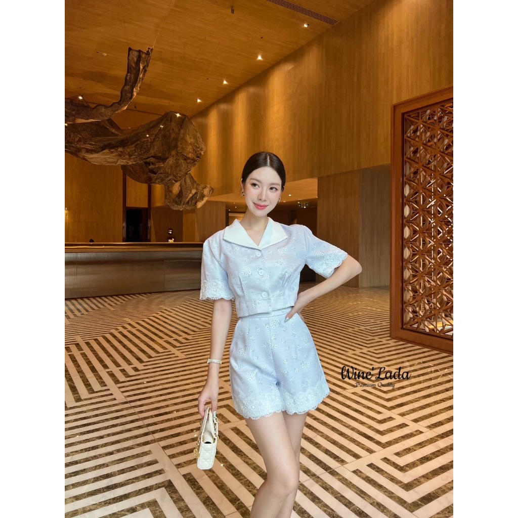 Little Lolita Wine'Lada (ไวน์ลดา) Set 2 pcs. เช็ทเสื้อครอปพิมพ์ลาย ...