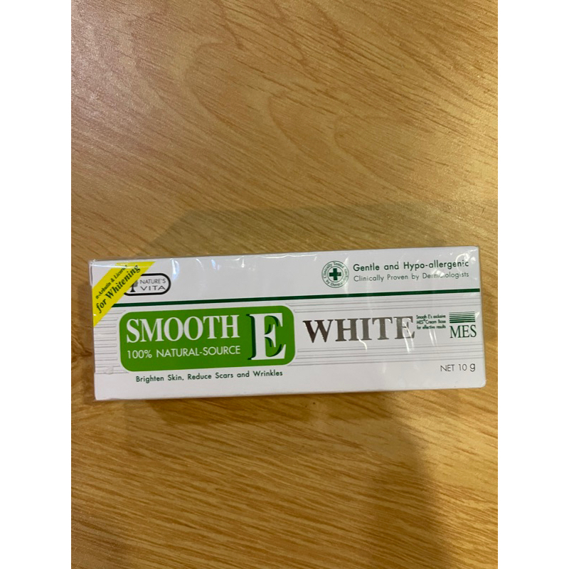 พลัสไวท์ Smooth E Cream Plus White เลือกขนาด 10g 30g 60g เรื่องรอยสิว ...