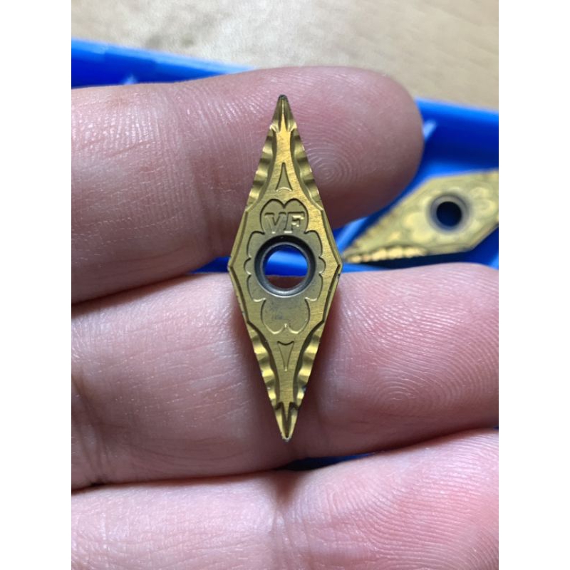 เม็ด V16 (r04) สีทอง 2หน้า ขอบหยัก เซอเมท เคียวเซร่า กลึงเก็บผิวเงาวั๊บ (ขายเป็นเม็ด) | Shopee ...