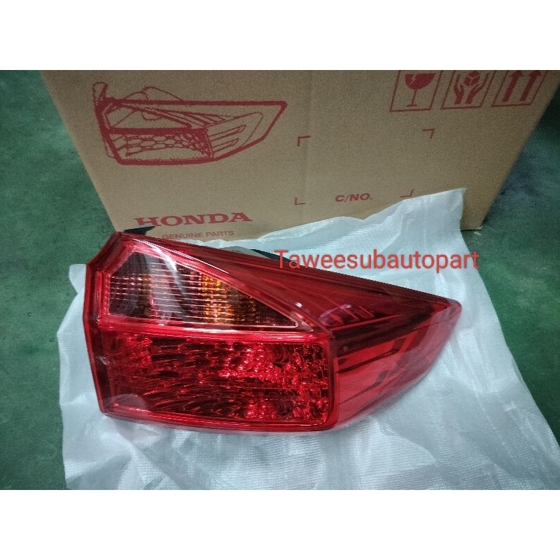 ไฟท้ายแท้ ทั้งชุด HONDA CITY'2014-2017 ขวา 33500-T9A-T01 | Shopee Thailand