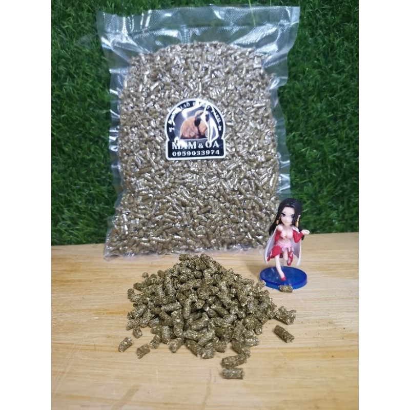 ทิมโมธีอัดเม็ด "Timothy Premium Pellets" | Shopee Thailand
