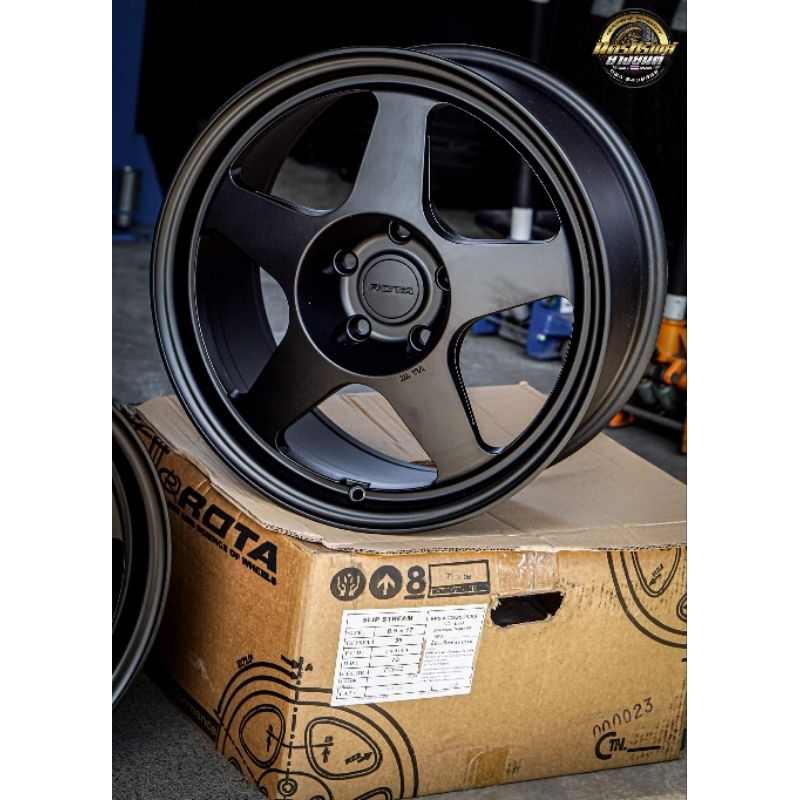 ล้อ Rota ลาย Spoon 17x8.5 et35 สเปค 5 รู 114 สีดำด้านและสีขาว ราคา 1 วง ...