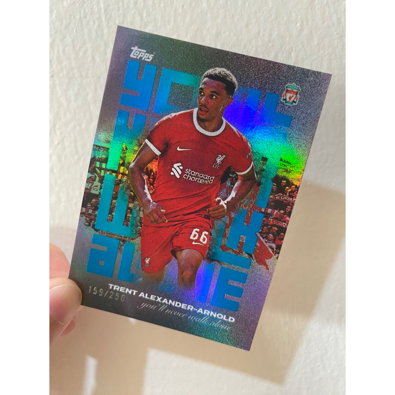 การ์ดนักฟุตบอลใบรัน Topps Liverpool Team Set 2023-2024 | Gold Drip ...