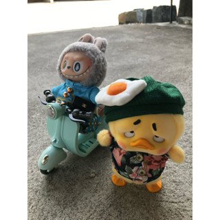 เสื้อลายดอก พร้อมซิ่ง upset duck / Labubu | Shopee Thailand