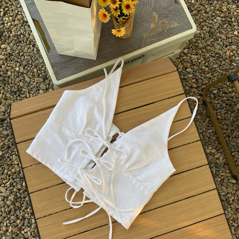 BY PHAKA : ALICE TOP เสื้อสายเดี่ยวผ้าฝ้ายผูกหน้า ดีเทลถักด้านหลัง | Shopee Thailand