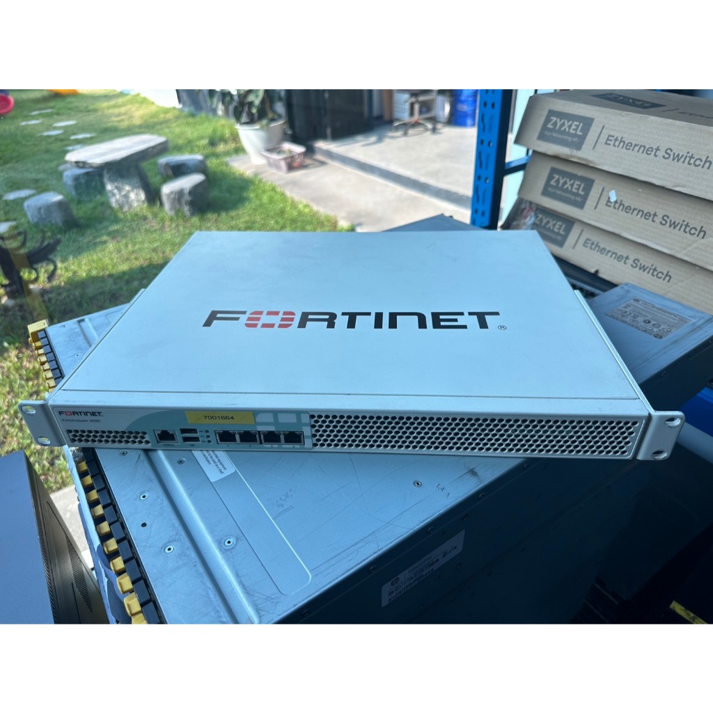 อุปกรณ์เครือข่ายที่ดีที่สุดสำหรับธุรกิจของคุณ Fortinet FortiAnalyzer 200D | Shopee Thailand