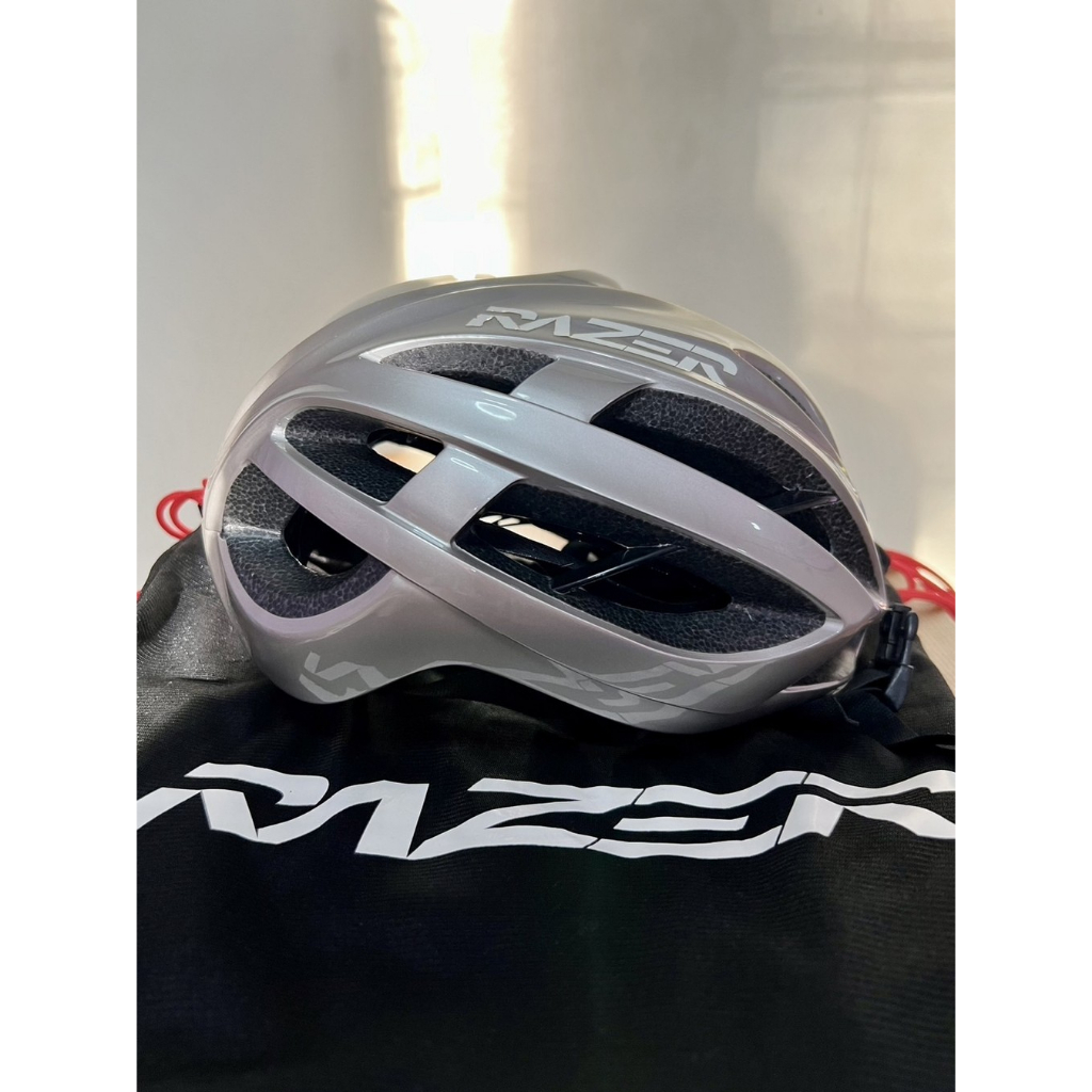 หมวกจักรยาน Razer cycling helmet รุ่น R1 size M มือ 2 | Shopee Thailand