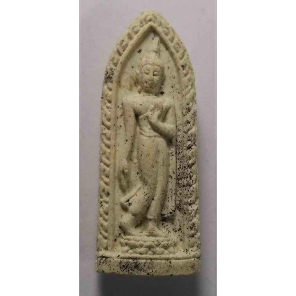 Antig 428/095 พระลีลาเนื้อผง หลวงพ่อคูณ วัดบ้านไร่ รุ่นเสาร์ 5 คูณเศรษฐี สร้างปี 2539 | Shopee ...