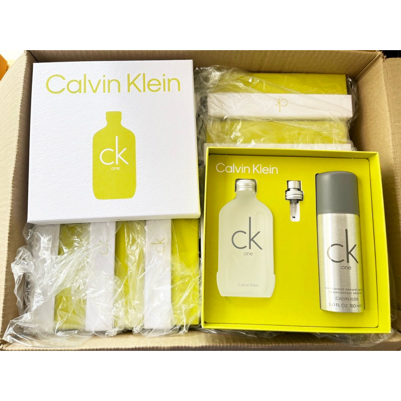 Calvin Klein Ck One Gift Set 100ml. EDT + 150ml. | Shopee Thailand
