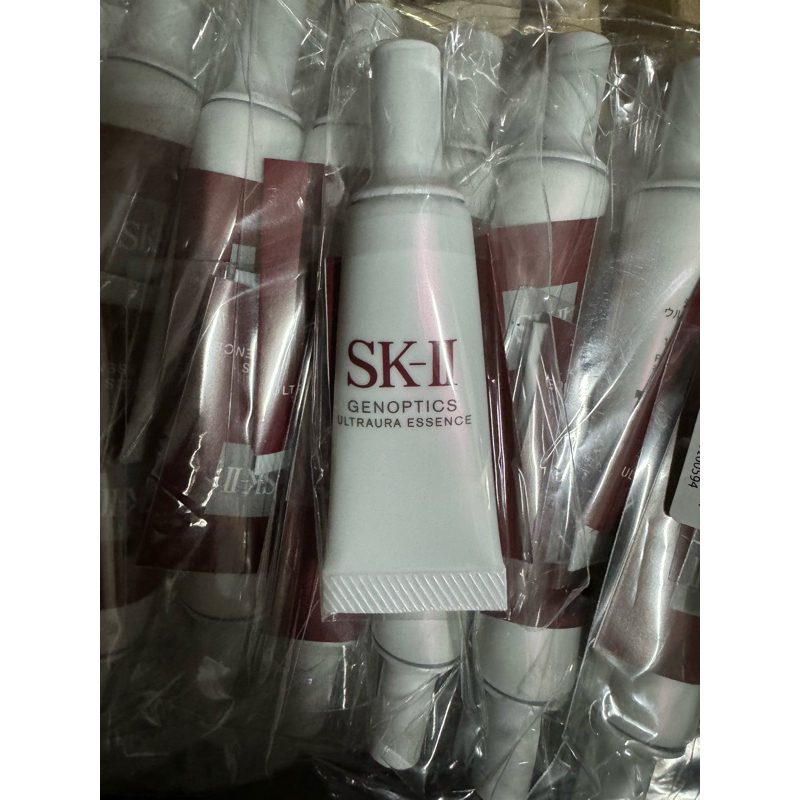 แท้💯%ป้ายชอปไทย🌸10mL🌸ผลิต2023🌸SK II Genoptics Ultraaura essence🌸SK II Ultraaura | Shopee Thailand