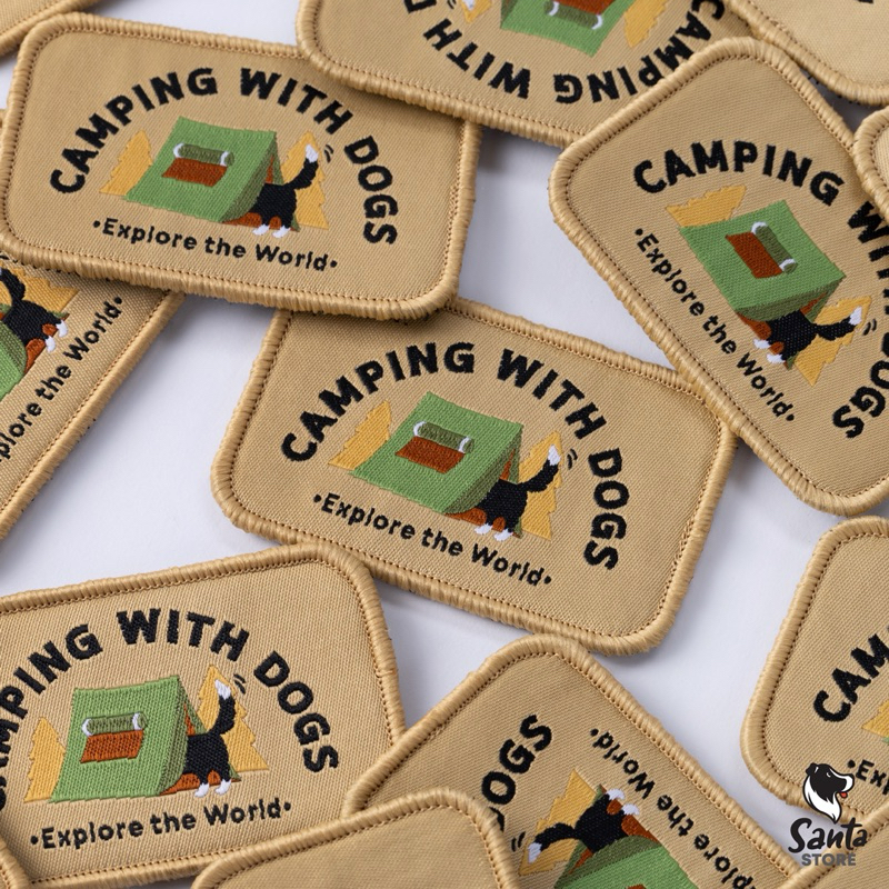 Camping with Dogs Velcro Patch อาร์ม แผ่นป้ายสีเบจสำหรับตกแต่งแคมป์มี ...