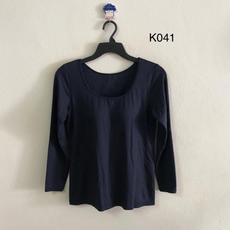 L(ญ) Heattech (K041) แบรนด์ uniqlo ยูนิโคล่ มีบราในตัว | Shopee Thailand
