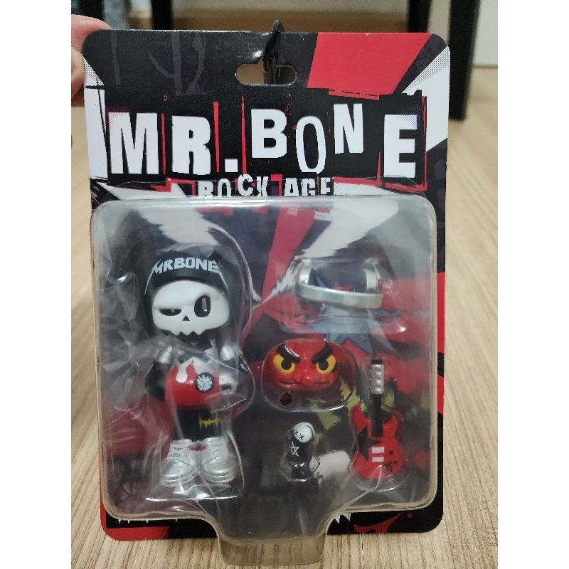 Mr.Bone mini limited Edition **(พร้อมส่งจากไทย)** | Shopee Thailand
