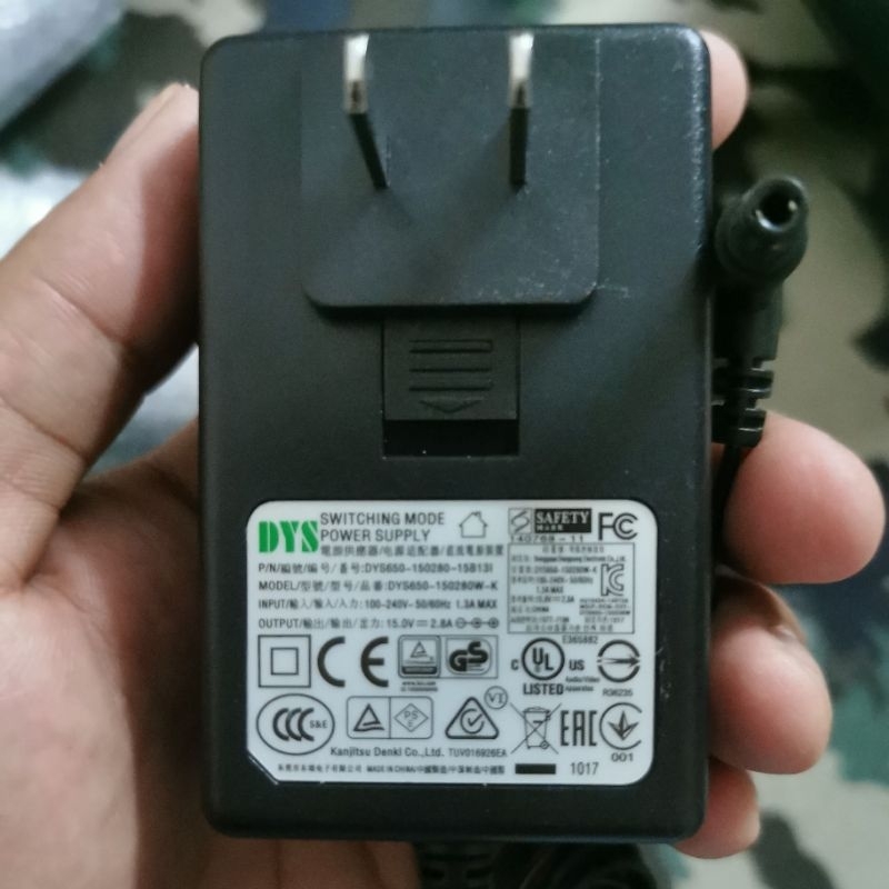 Adapter 15V และ ขาปลั๊ก สำหรับ Fender Indio,Newport 1,2 (แท้) | Shopee ...